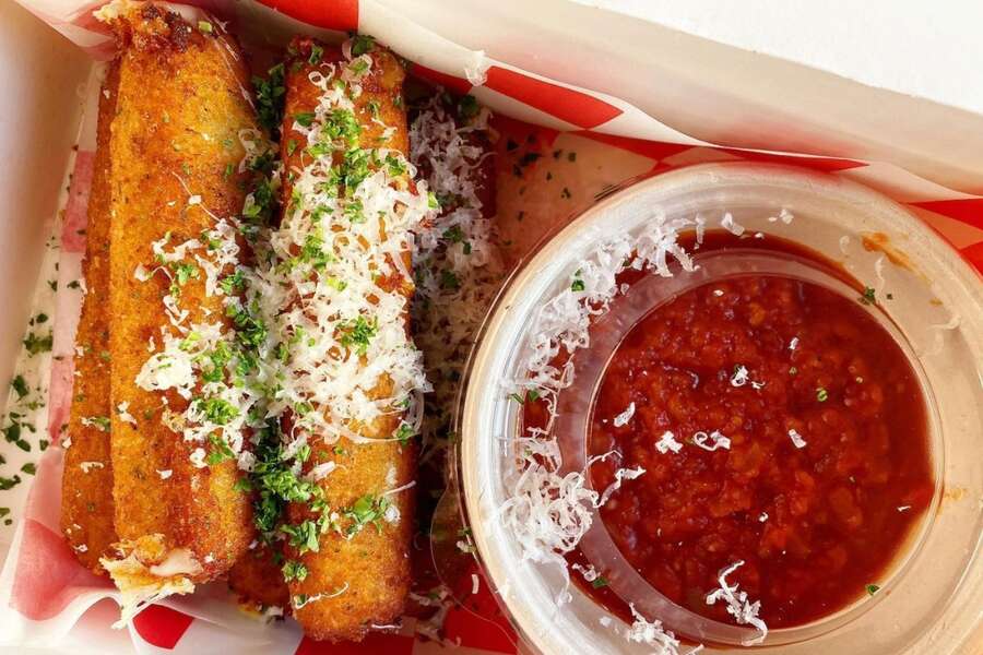 Bernie’s: Brooklyn, NY - Thrillist