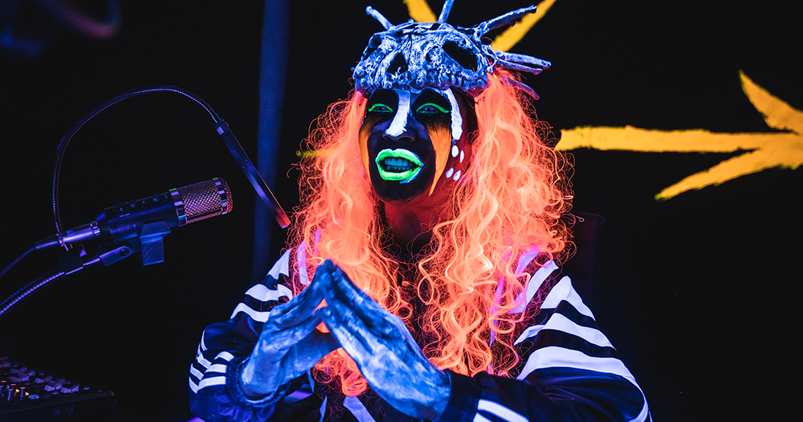 'Hellbound' Review: Netflix's New Horror Drama Is a Wild Ride - Thrillist