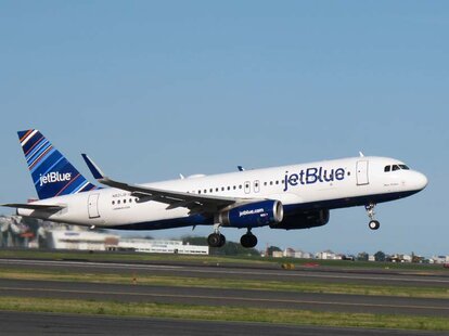 Here's a Great Cyber Monday Deal from JetBlue - Thrillist