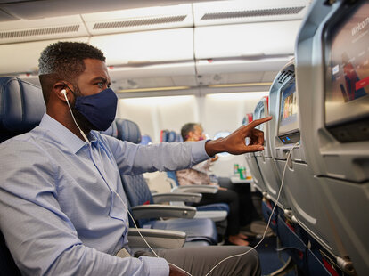 Hallmark & Delta Are Bringing Holiday Movies to Your Flight - Thrillist