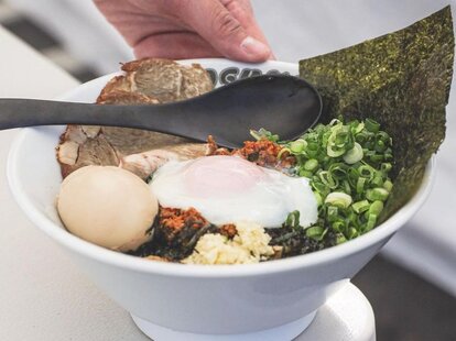 Mogumogu: Los Angeles, CA - Thrillist