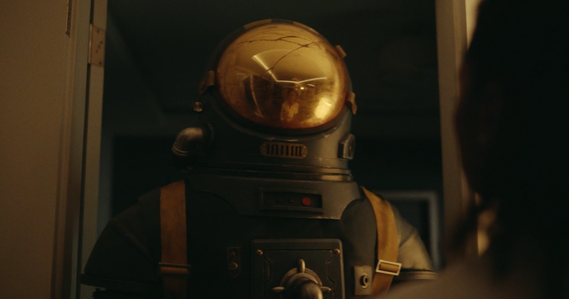 'Station Eleven' Timeline Explained: Who Is the Spaceman? - Thrillist