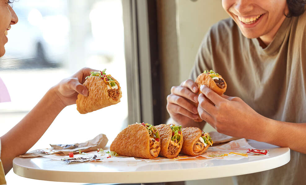 Taco Bell Launches New Chalupa This December - Thrillist