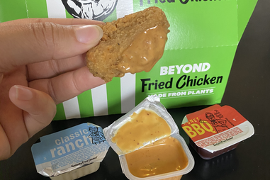 KFC Beyond Fried Chicken Review: Are the Plant-Based Nuggets Good ...