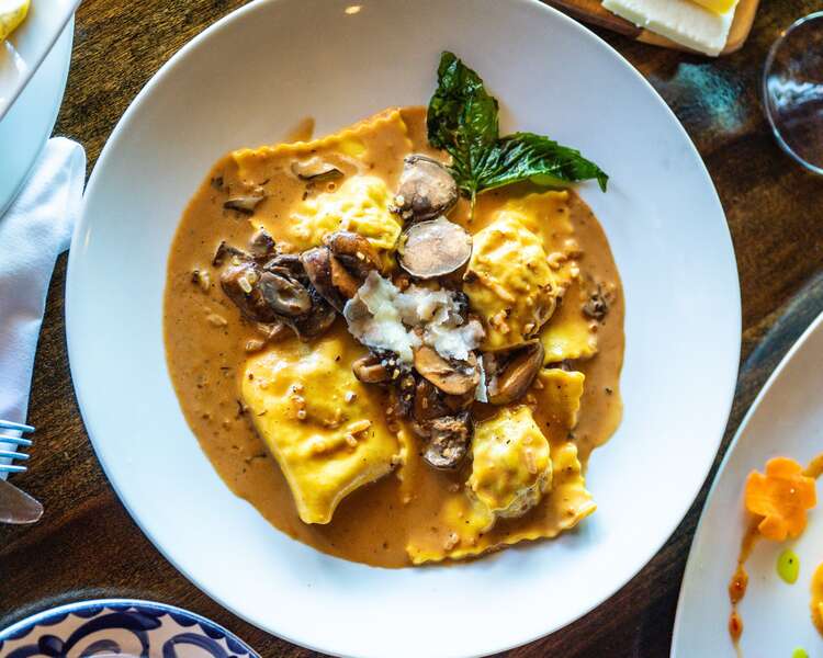Enoteca Rossa: A Restaurant in Bellaire, TX - Thrillist