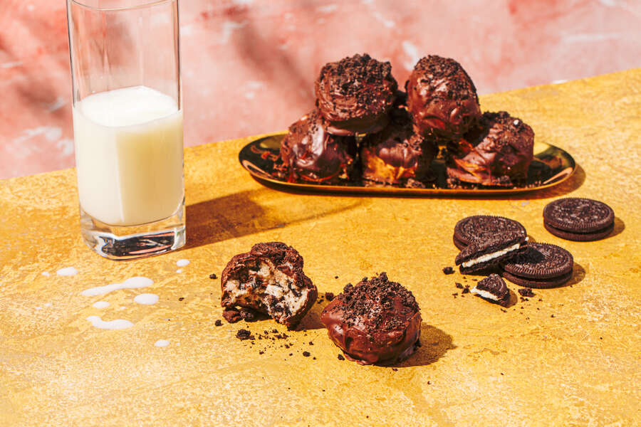 Make This Recipe for Cannabis-Infused Oreo Balls - Thrillist Make This Recipe for Cannabis-Infused Oreo Balls - Thrillist