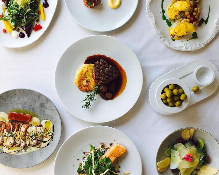 BCN Taste & Tradition: A Bar in Houston, TX - Thrillist