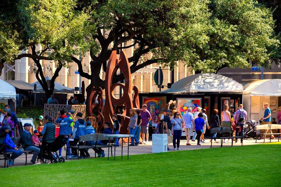 Actually Cool Things to Do in Houston This Spring - Thrillist