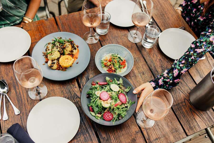 Best Outdoor Dining in Chicago: Restaurants & Places to Eat Outside ...