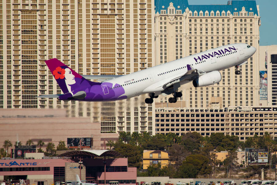 Never Be Late Again by Traveling on These 10 Airlines - Thrillist