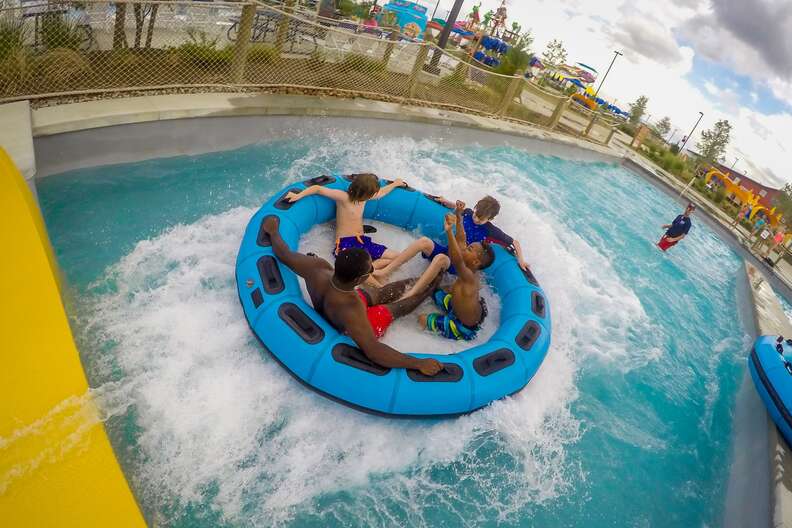 San Antonio Six Flags Water Park SeaWorld San Antonio Rides Texas