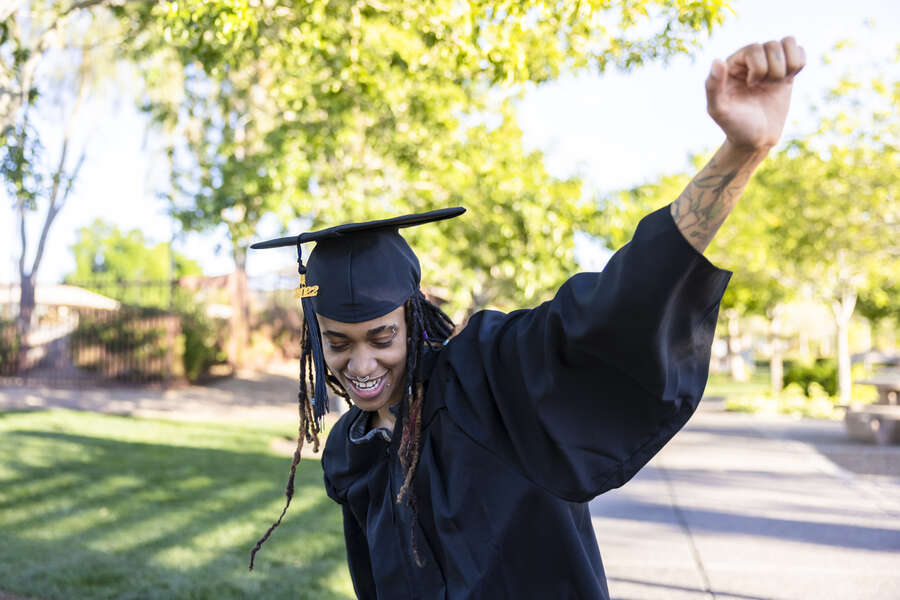 Best Cities for Entry-Level Jobs for Recent Graduates - Thrillist