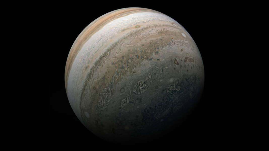 See Jupiter Rotate in Footage from Juno Spacecraft - Thrillist