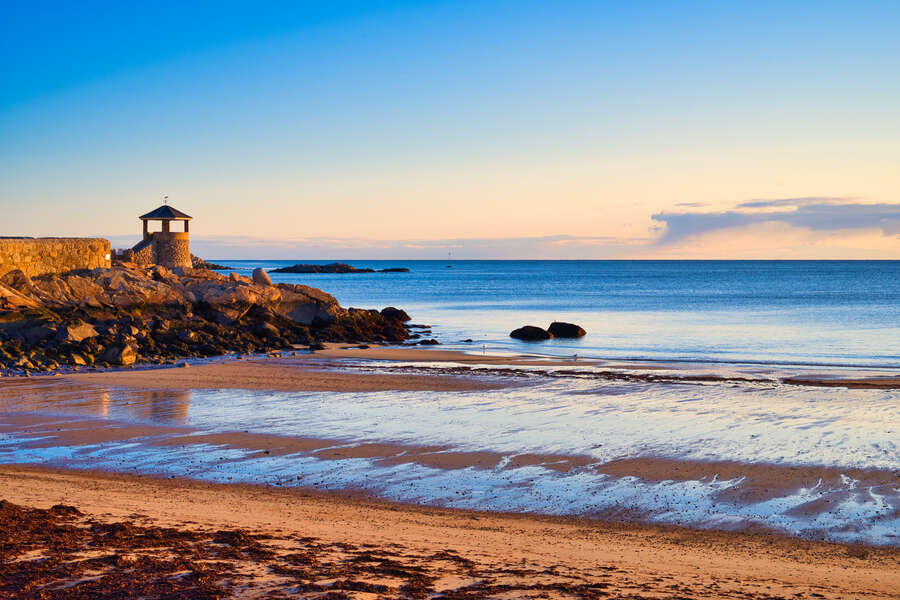 Best Beaches Near Boston to Sunbathe at This Summer - Thrillist