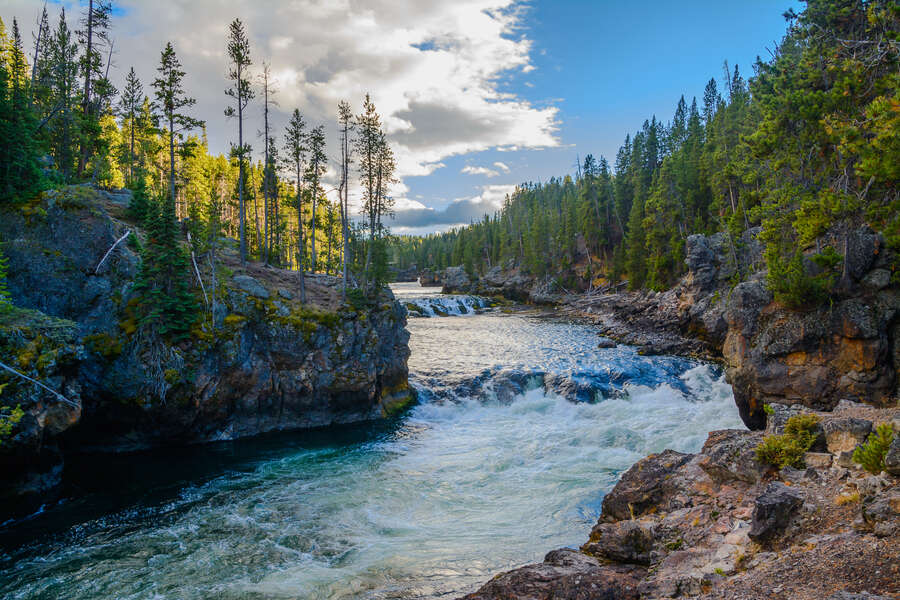 Yellowstone National Park Closes to Visitors Due to Flooding Damage ...