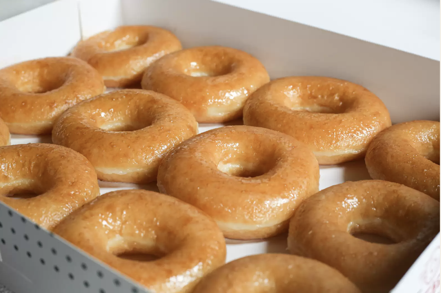 Krispy Kreme Will Give Out Free Donuts the Week Before the Fourth of ...
