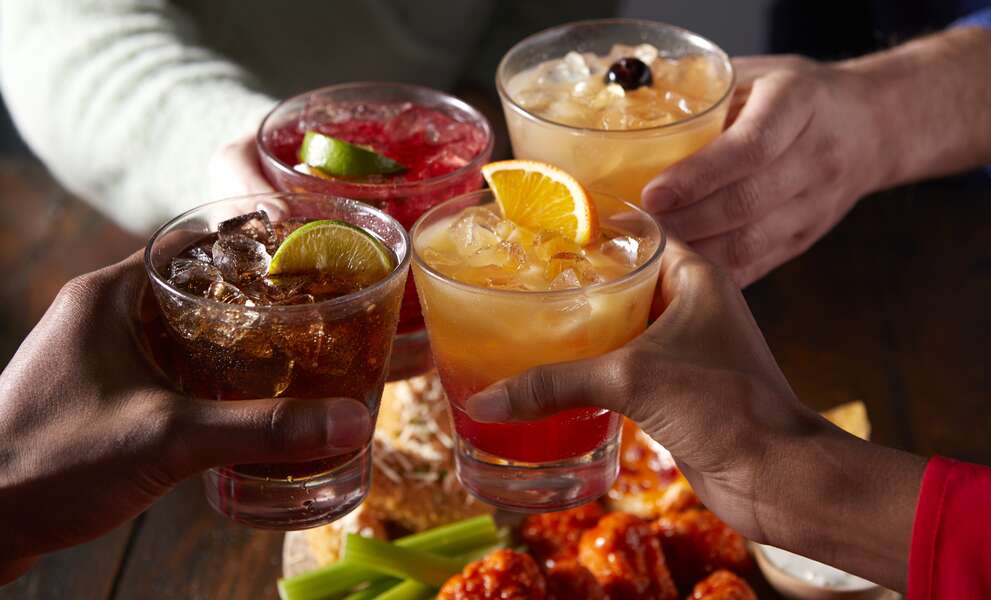 TGI Friday's Is Serving Up $4 Cocktails Right Now - Thrillist