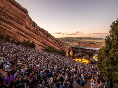 Blue Moon Will Fly You to Colorado's Red Rocks to Try Its New Beer ...