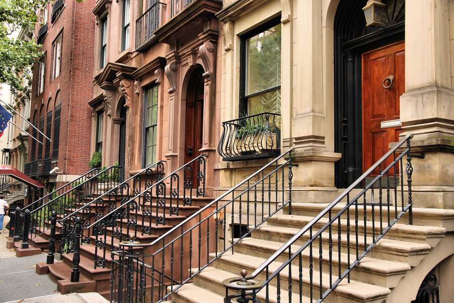 StreetEasy Report Finds 44% of Vacant Manhattan Apartments Are Priced ...