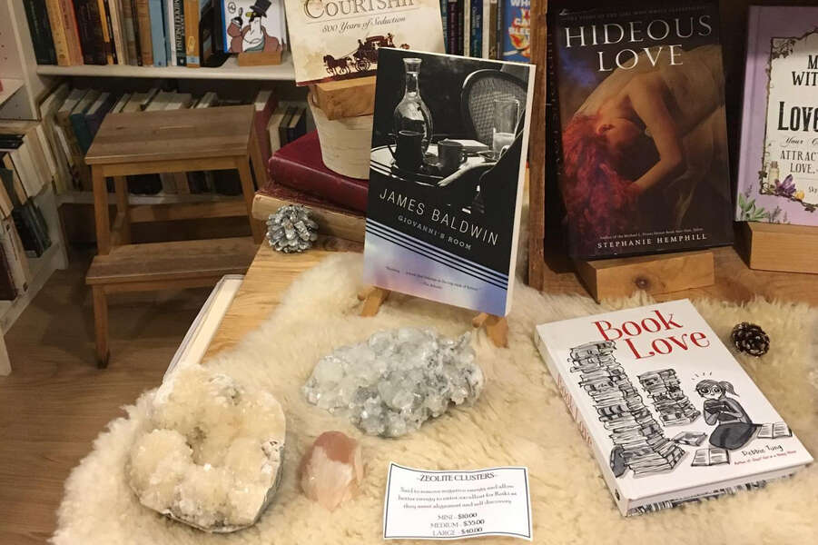 The Spiral Bookcase: Philadelphia, PA - Thrillist