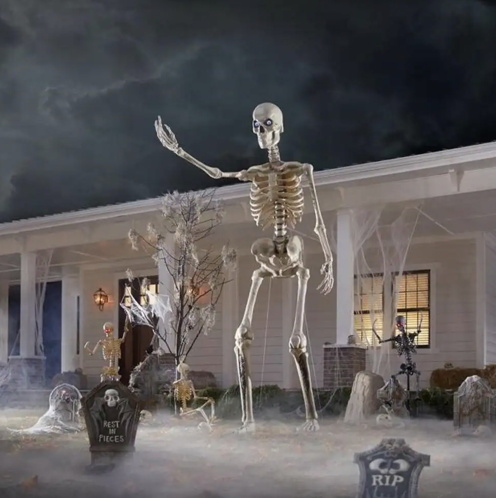 Biggest Halloween Decorations Available in 2022 - Thrillist