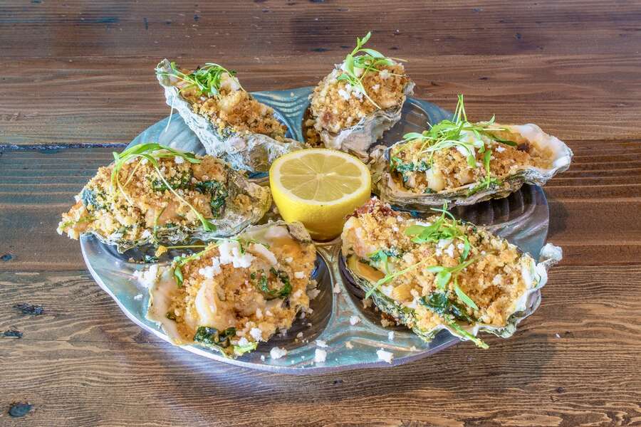 The Duck Dive: A Bar in San Diego, CA - Thrillist