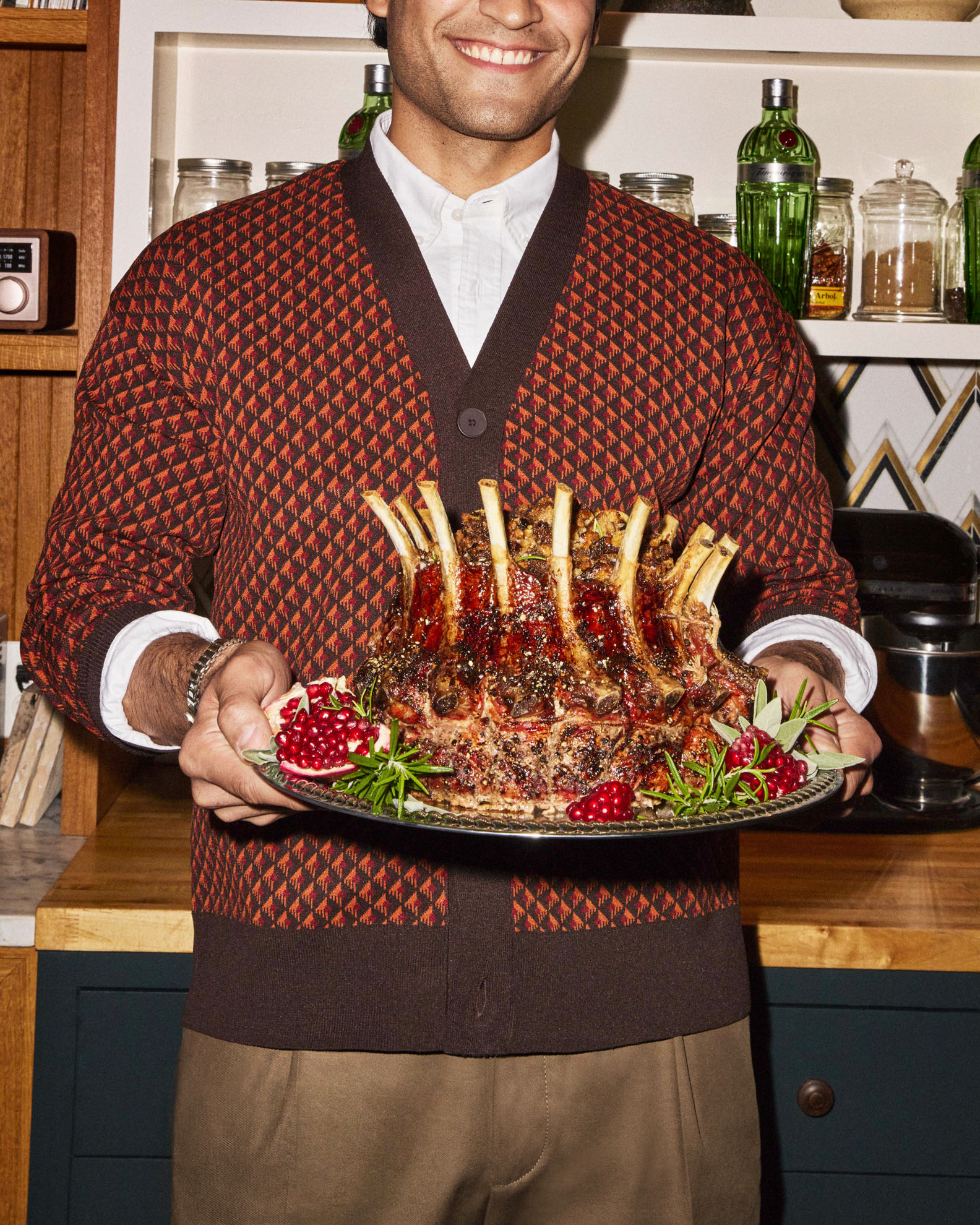 How To Host A Fancy Cocktail Party This Holiday Season - Thrillist