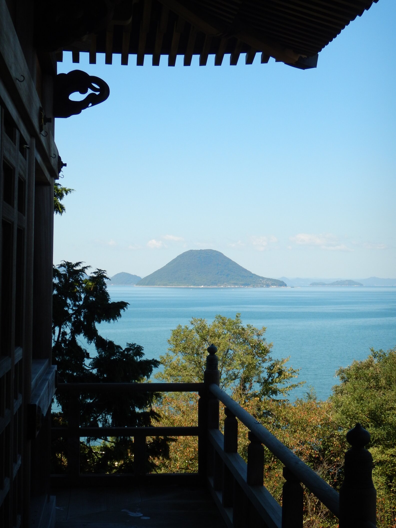 Hike This Japanese Pilgrimage on Shikoku Island - Thrillist