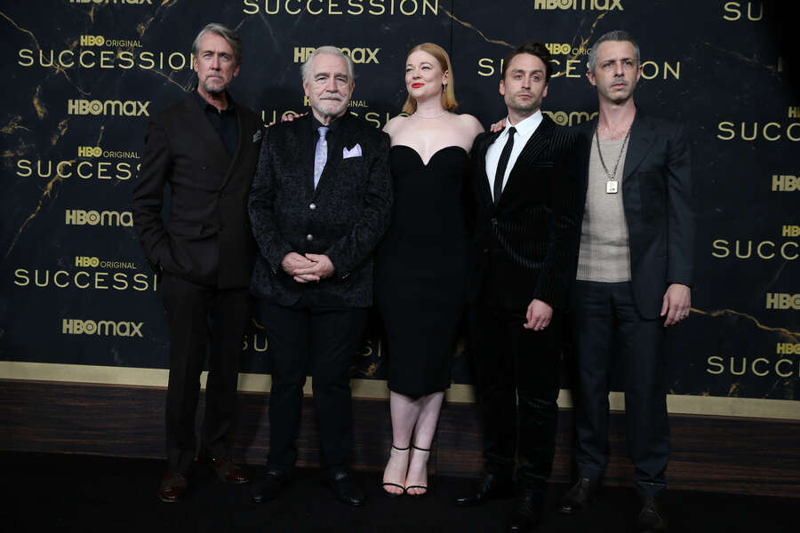 How to Become an Extra on 'Succession' Season 4 in NYC - Thrillist