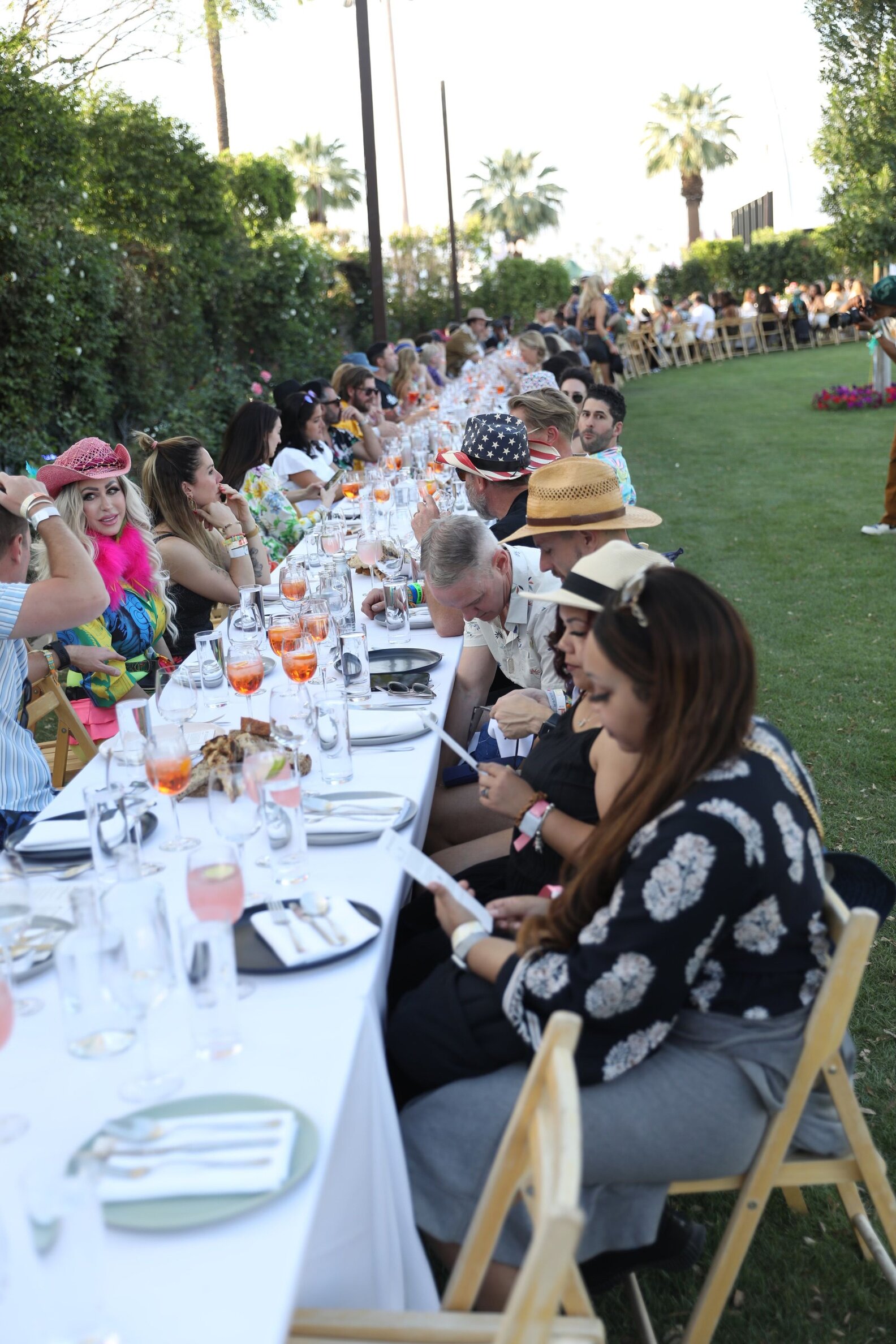 Outstanding in the Field 2023: What to Know and Dates for the Roving ...