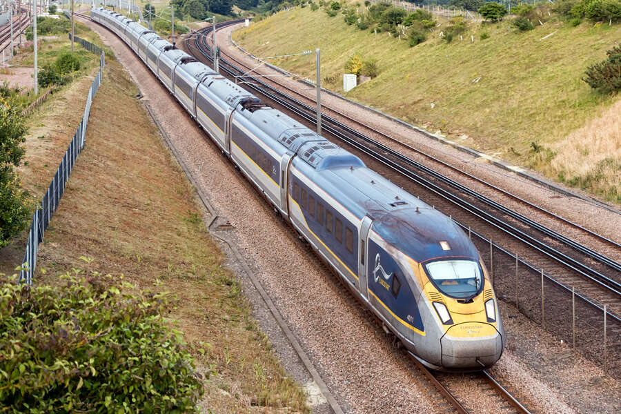 How to Travel Europe on the Eurostar Train - Thrillist