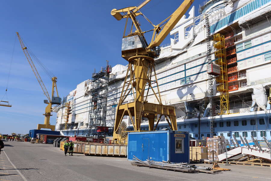 World's Biggest Cruise Ship Tour: Inside Icon of the Seas - Thrillist