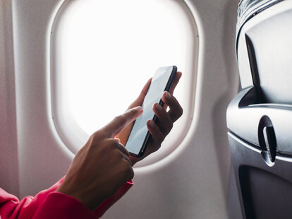 T-Mobile Free Inflight Wifi, Texting to Be Offered on All Major ...