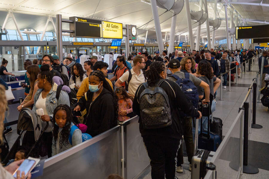 TSA Just Had Its Busiest Day Ever, New Data Shows - Thrillist
