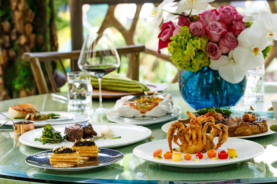 How to Dine in the Conservatory and Botanical Gardens at the Bellagio ...