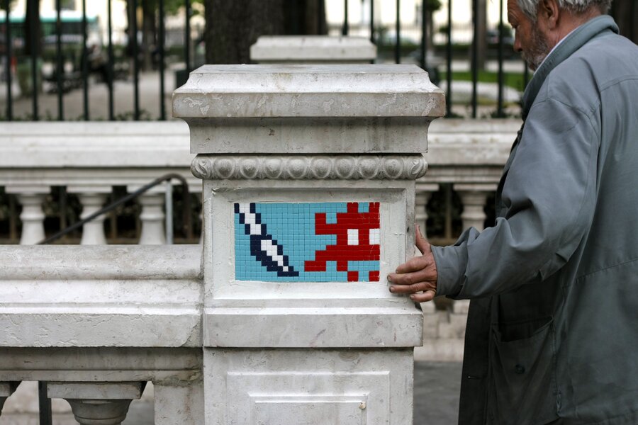 Flash Invaders Paris Street Art Itinerary - Thrillist