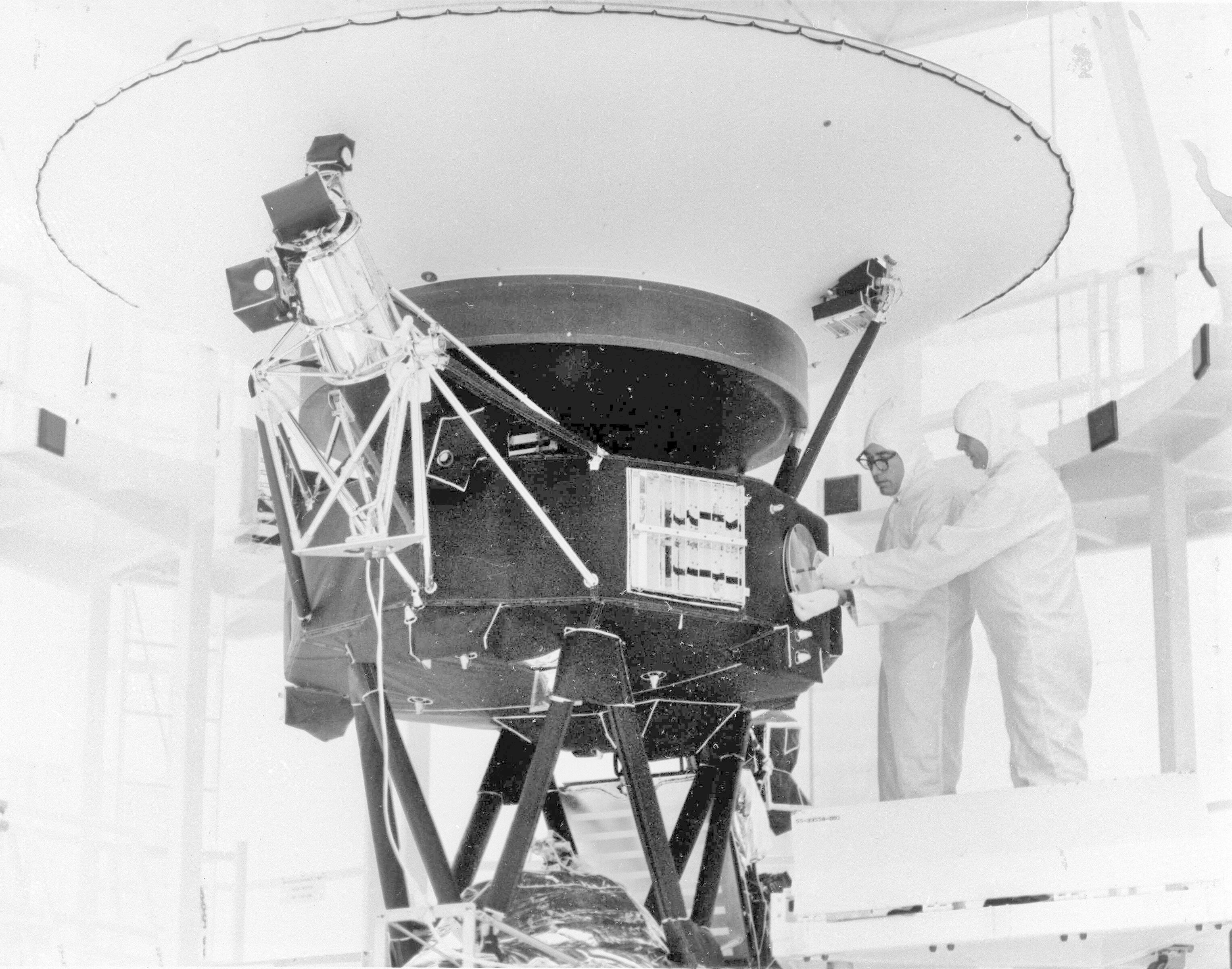 Nasa Voyager 2 Sending Off Building