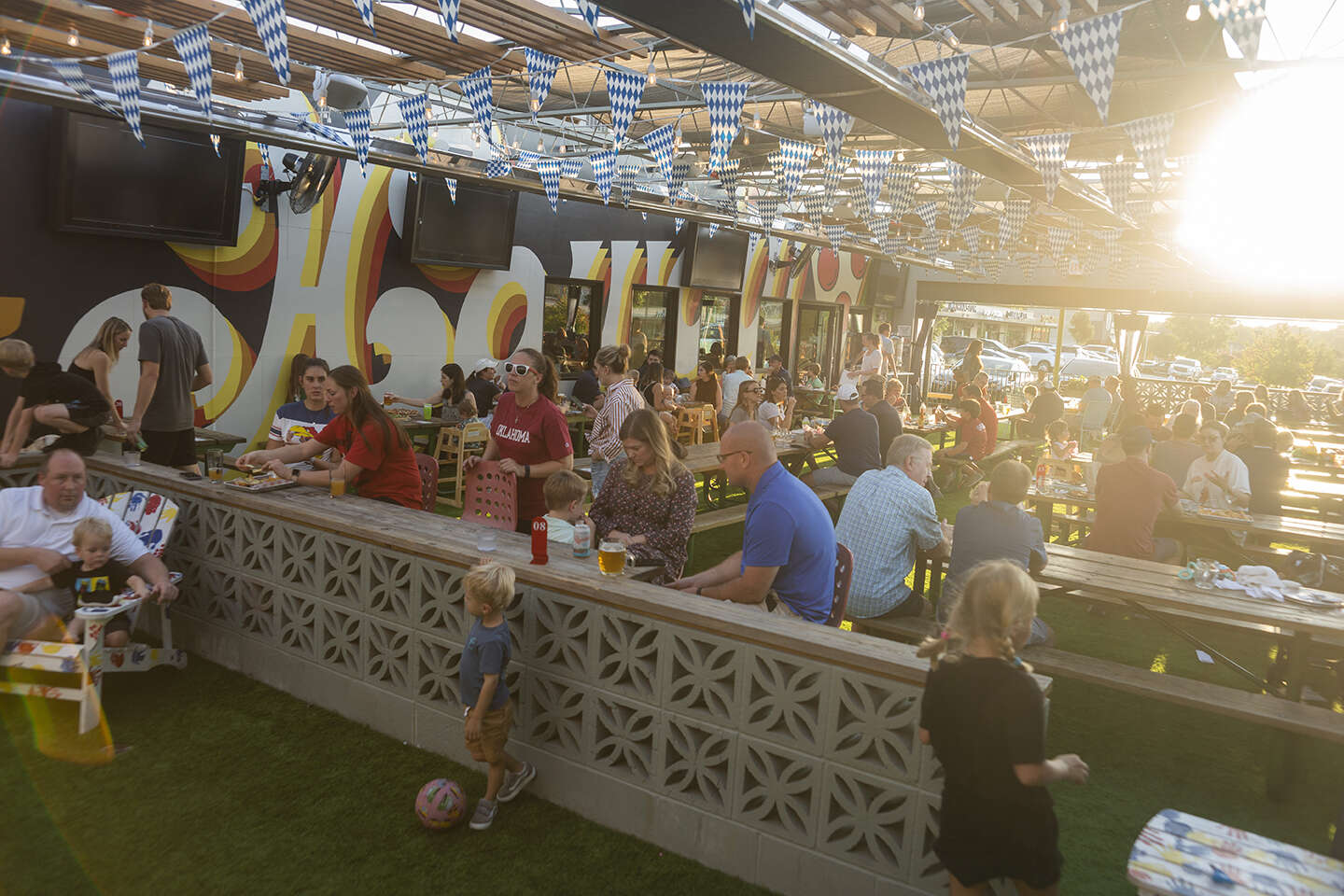 Amanda Albee - Thrillist