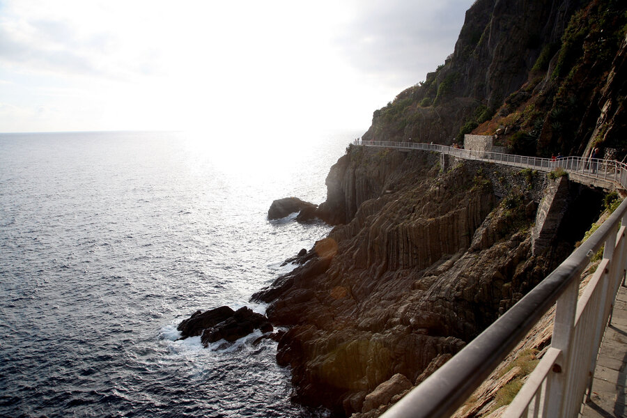 Italy's Path of Love Hiking Trail Reopening Date, Ticket Details ...
