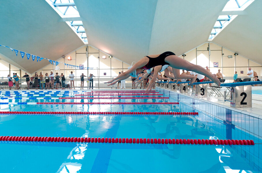 Normandy's Piscine Olympique: Architectural Pool in Northern France ...