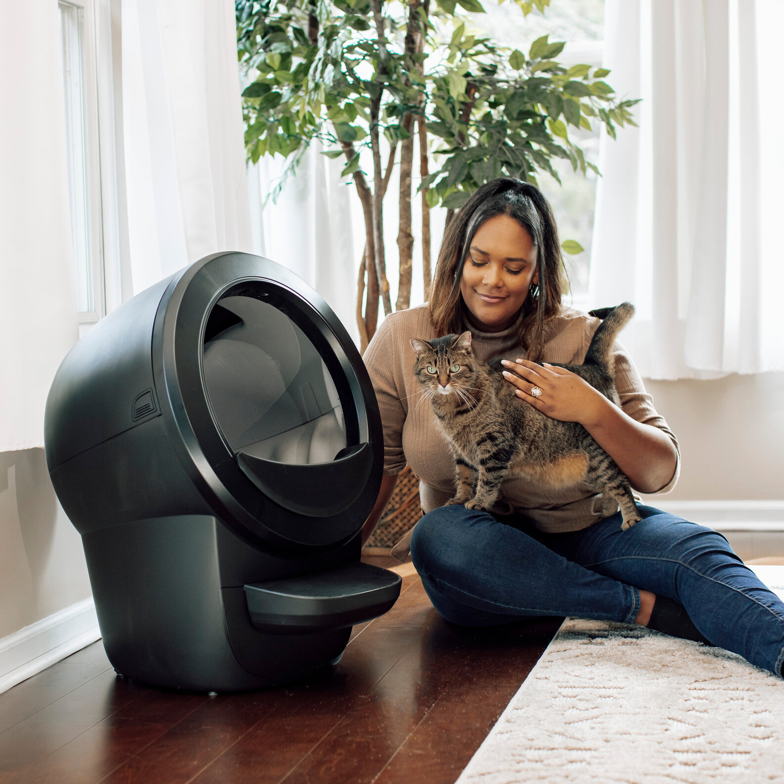An Editor Reviews Litter-Robot 4® - The Dodo