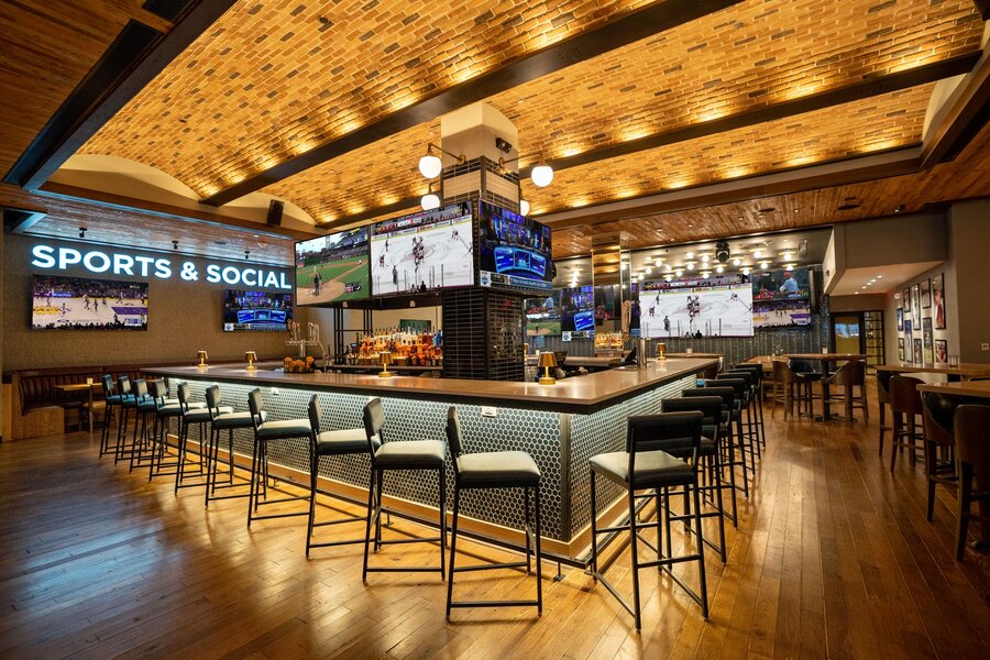 Best Sports Bars in Nashville: Where to Watch, Drink, and Eat on Game ...