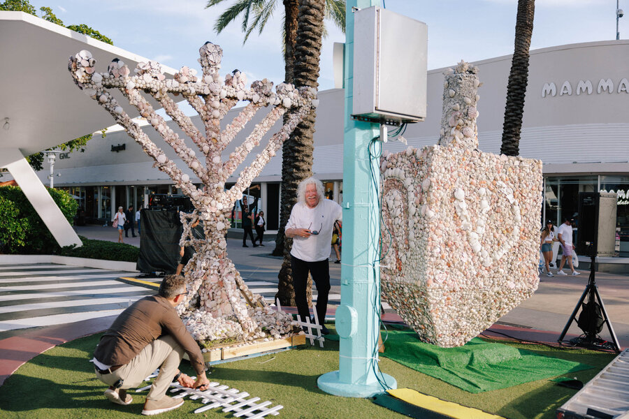 Roger Abramson Is the Artist of the Iconic Miami Beach Seashell Menorah ...