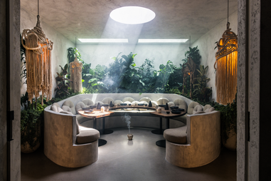 Best Los Angeles New Year’s Eve Parties & Events for 2023 - Thrillist