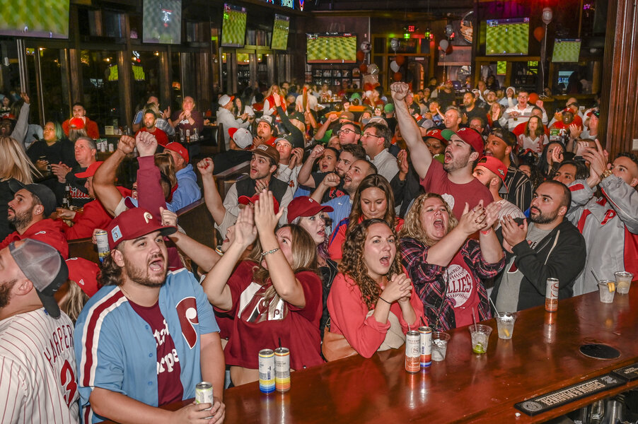 Chickie's & Pete's: Philadelphia, PA - Thrillist