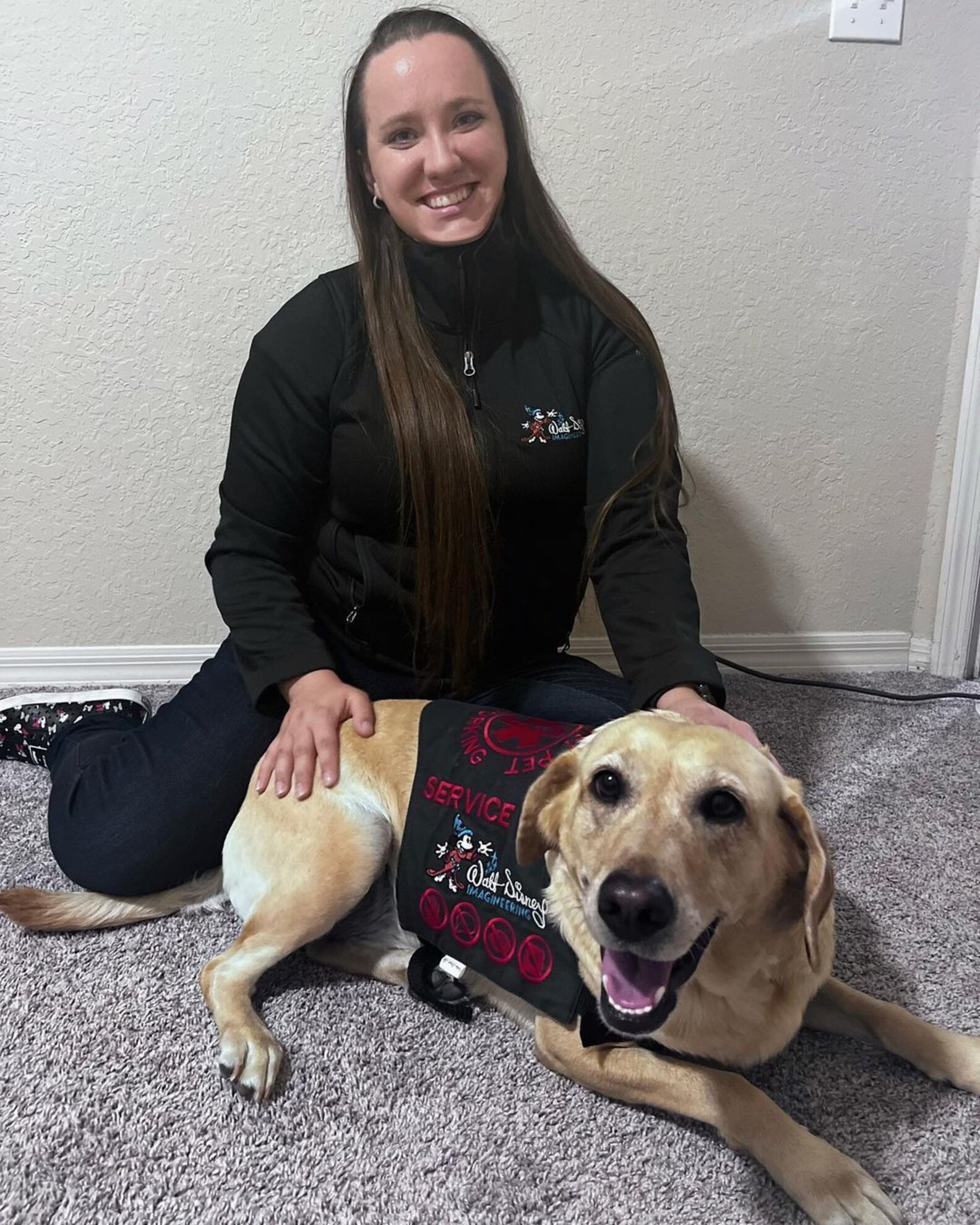 Service Dog Makes History When She 'Graduates' With A Masters Degree ...