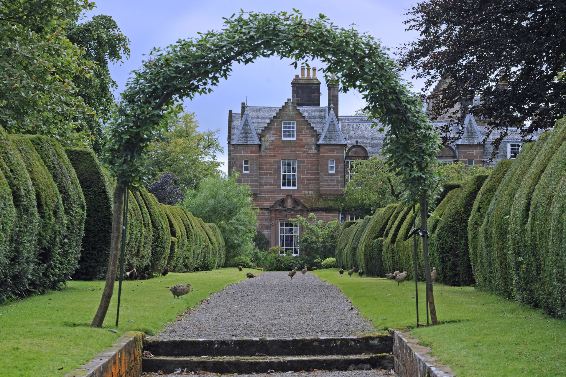 'Saltburn' Filming Location Doesn't Want Tourists, Here Are Travel ...