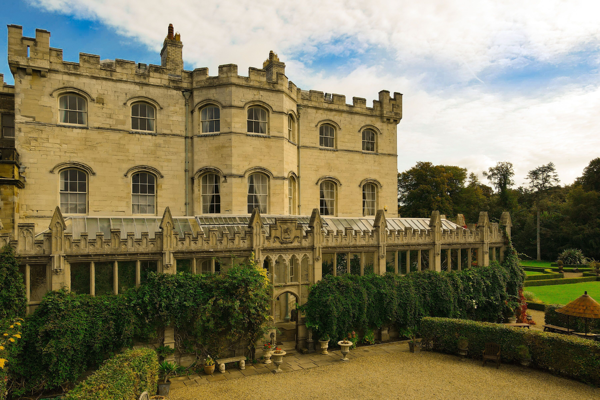 'Saltburn' Filming Location Doesn't Want Tourists, Here Are Travel ...