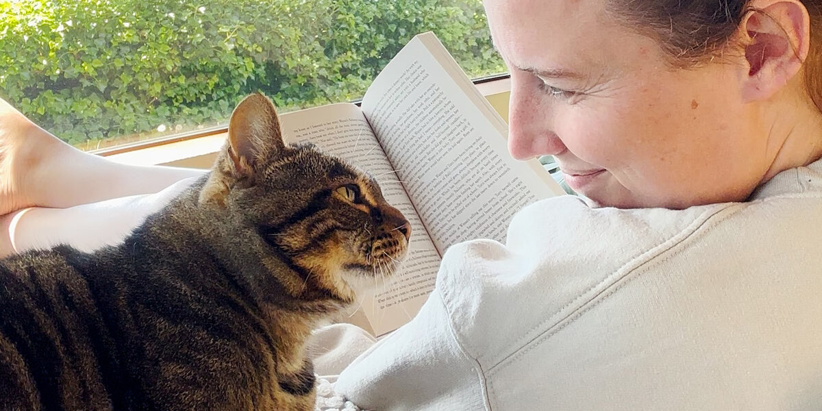 Senior Cat Turned Into A Literal Infant When She Got Adopted - Videos ...