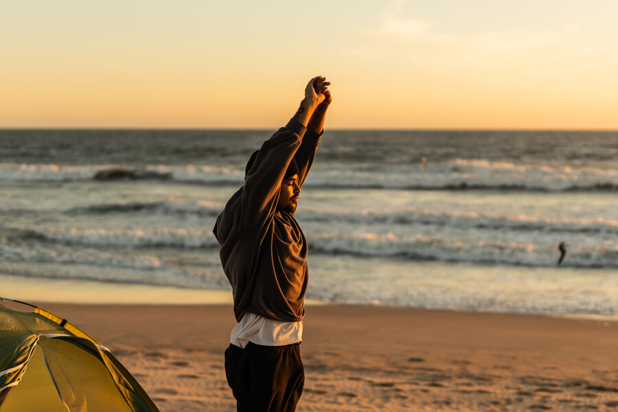 Waking Up Early on Vacation Is So Much Easier Than Waking Up at Home ...